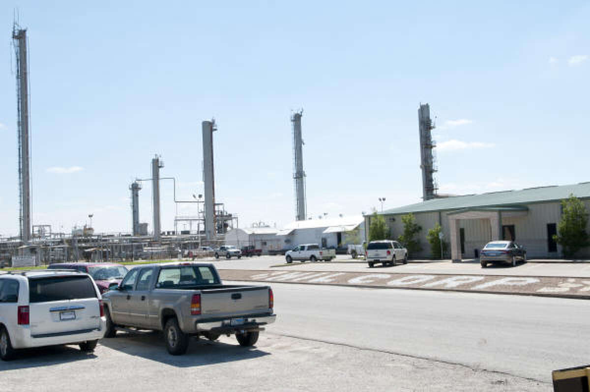 Midsize-company winner Hilcorp is an open book