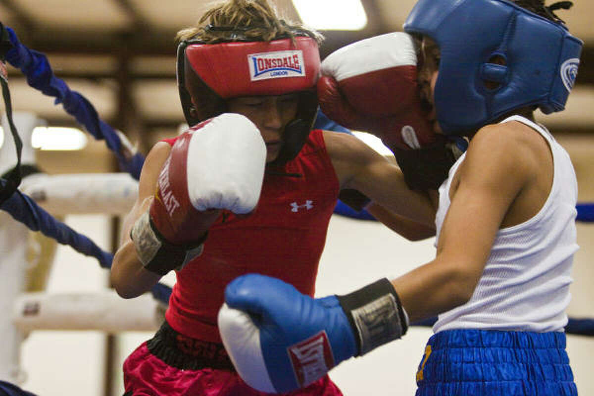Olympic boxing hopeful begins with win at tournament