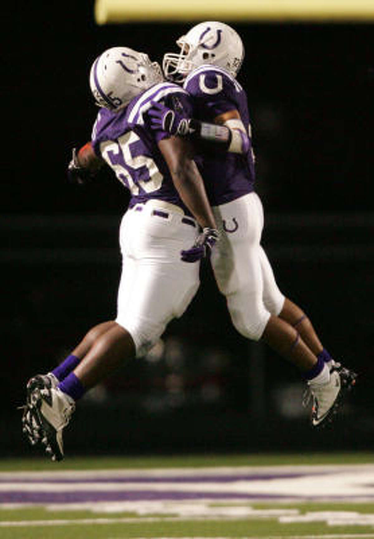 Backup running back powers Dayton past Crosby 42-3