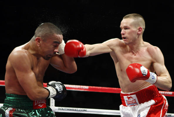 Houston boxer Juarez suffers another setback with loss