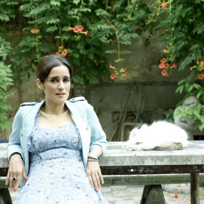 Singer Julieta Venegas isn't afraid to break all the rules