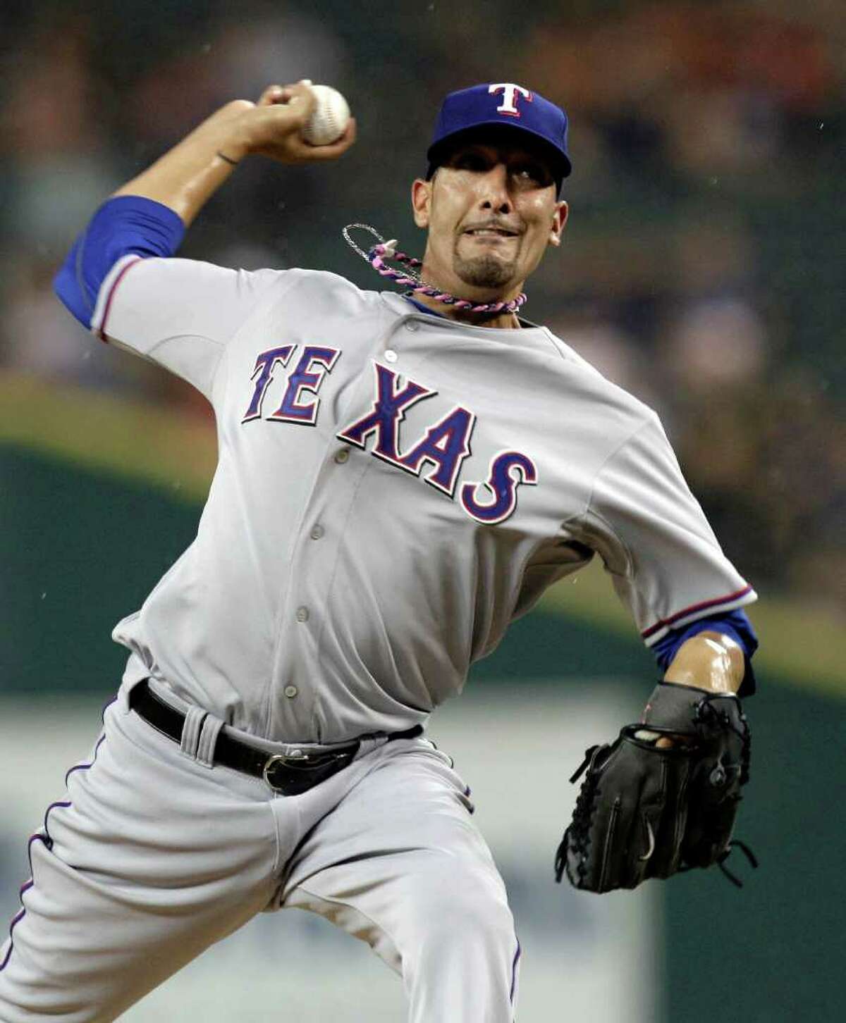 Blast dampens Adams' debut with Rangers