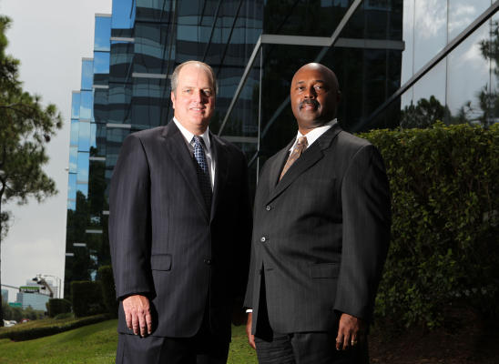 Houston legal firm offers attorneys a la carte