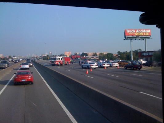 Woman trying to cross I-45 killed in wreck