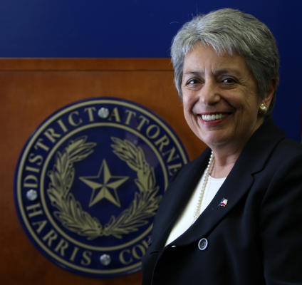 Harris DA Lykos finding no shortage of friends, foes