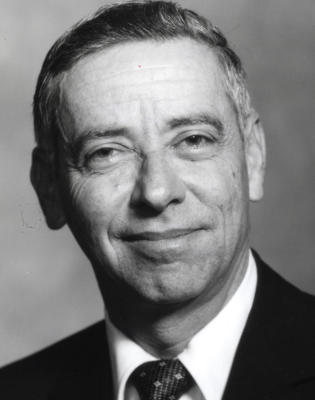 Space shuttle program pioneer Aaron Cohen dies at 79