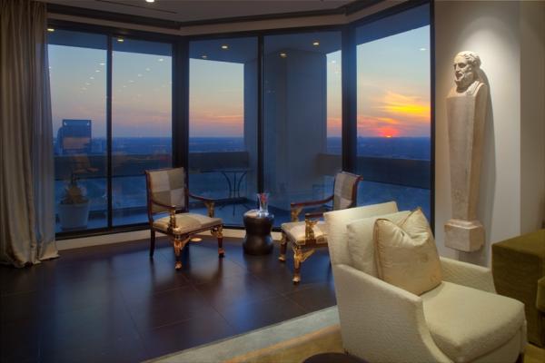 Warwick Towers high-rise captures views of downtown skyline, Galleria