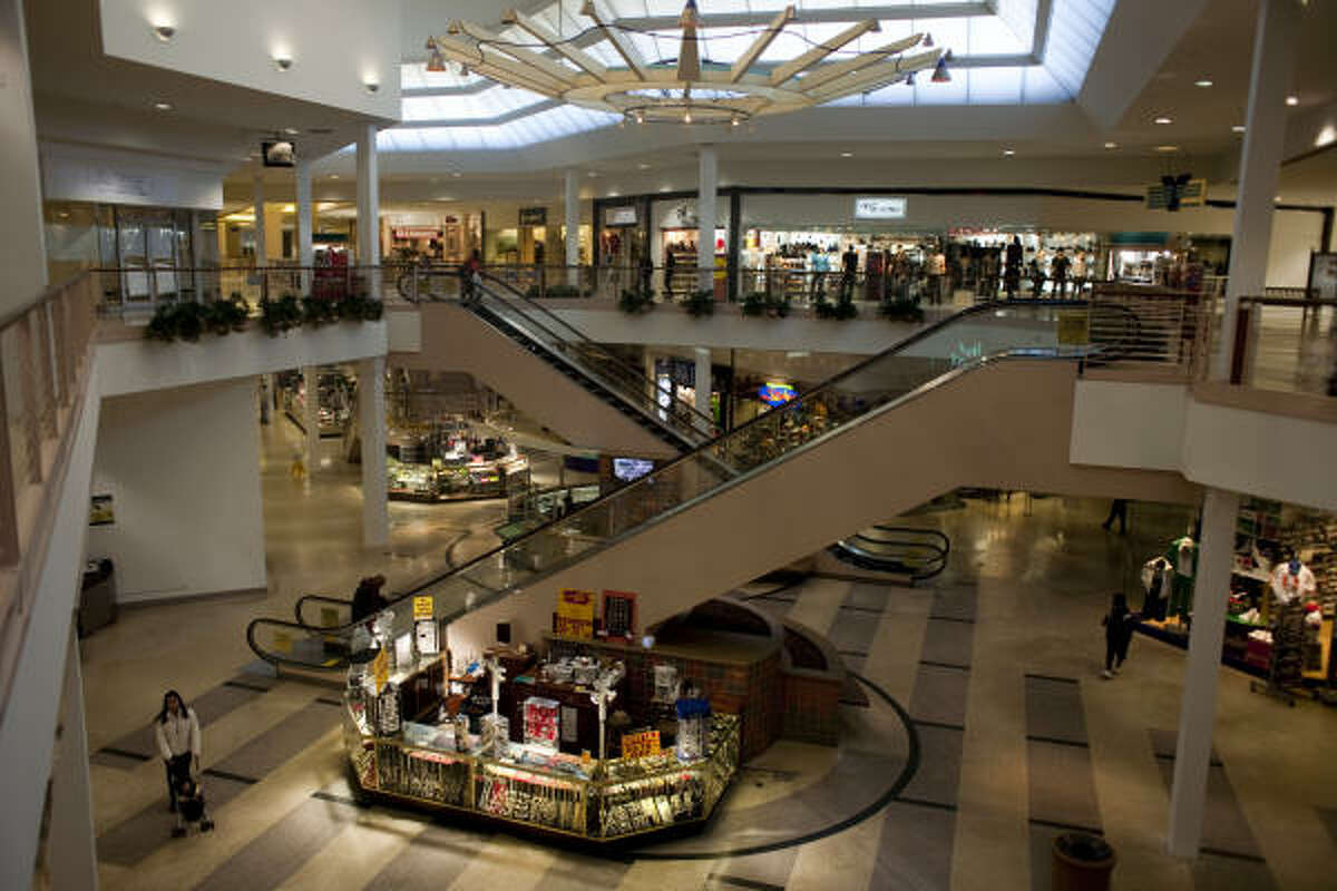 New signs of life emerge at former Sharpstown Mall
