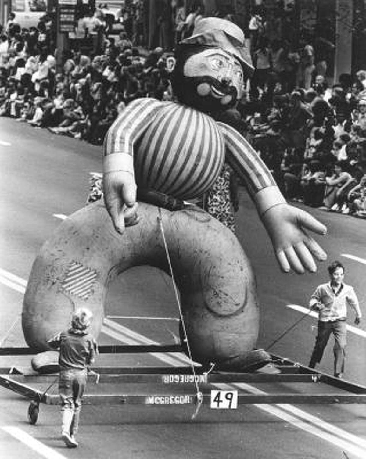 Corporate sponsors ensure Thanksgiving parade will march on