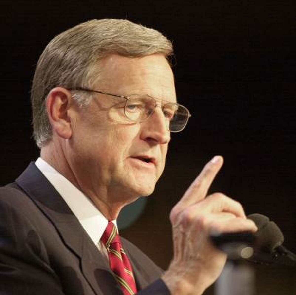 Politicians killed in plane crashes