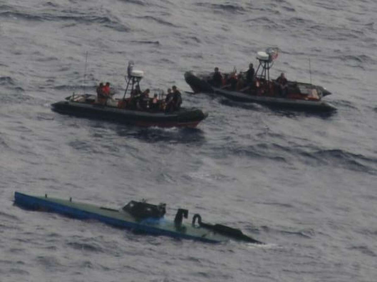 Narco subs caught on camera