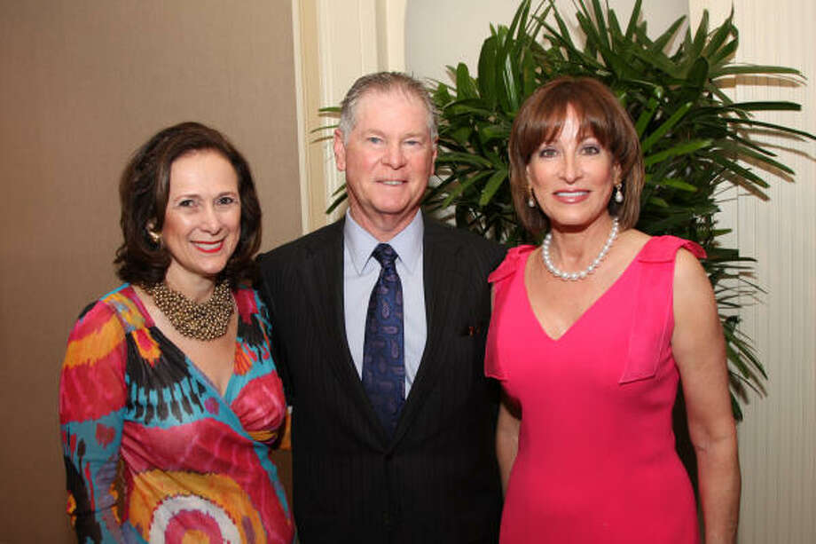 Communities In Schools Houston 2010 gala kickoff party - Houston Chronicle