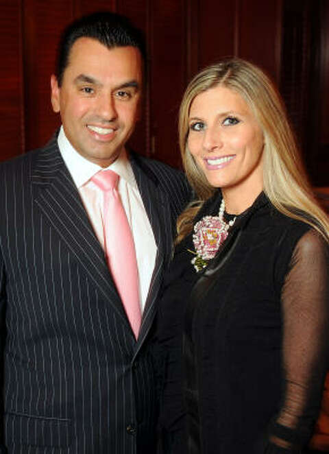 'Shades of Roses' dinner