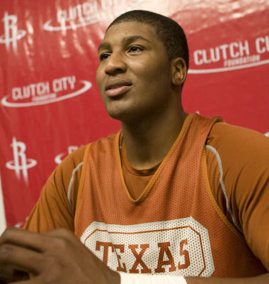 UT's Pittman leaves combine after brother killed in Houston