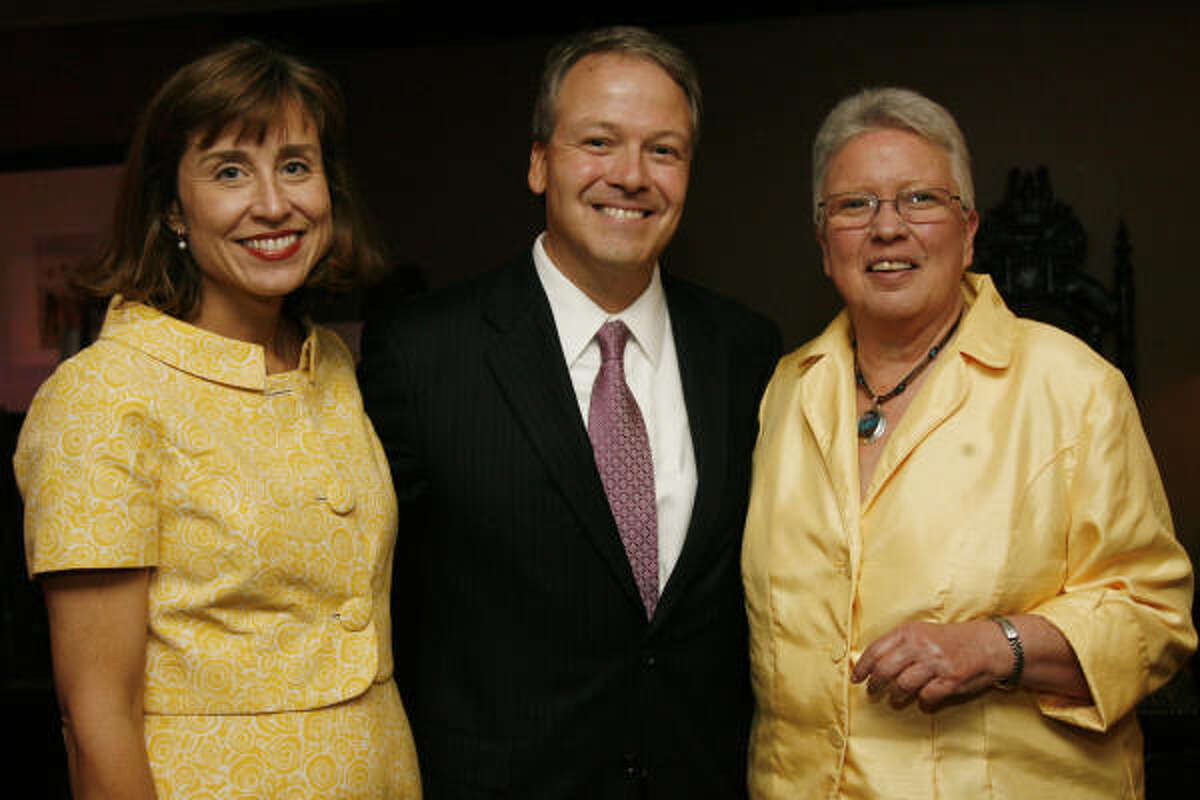 Making a Difference luncheon benefits El Centro de Corazon