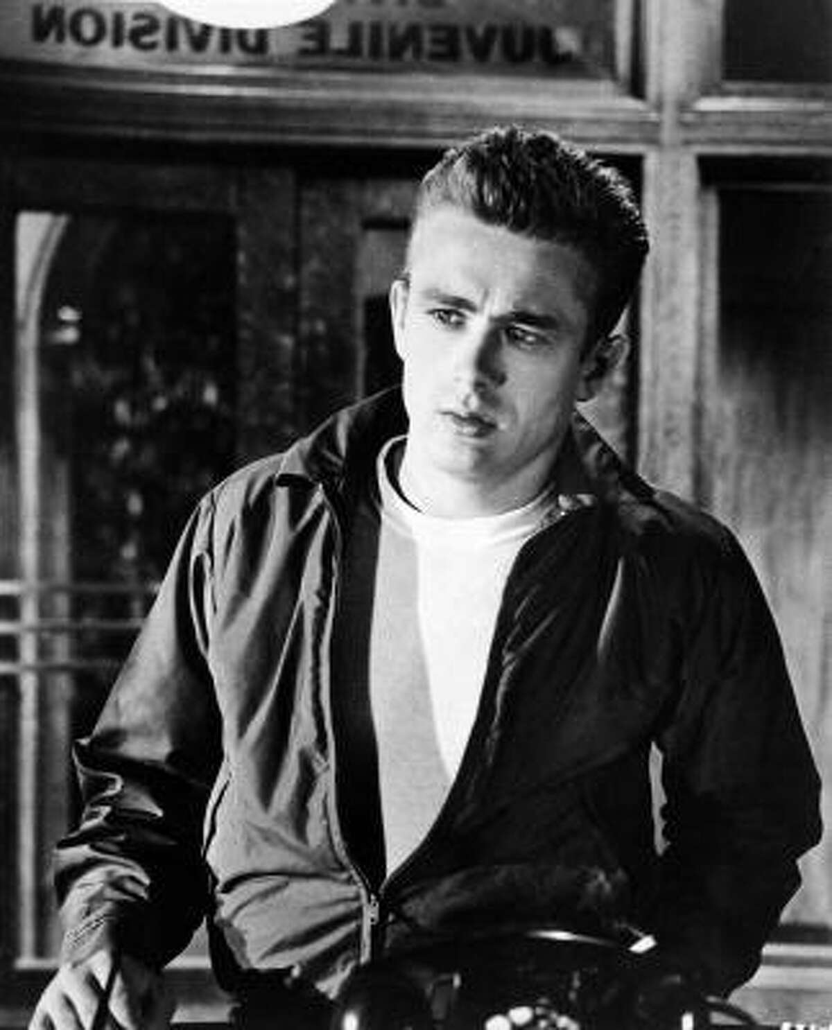 60 years after James Dean's death, 'cursed' car mystery continues