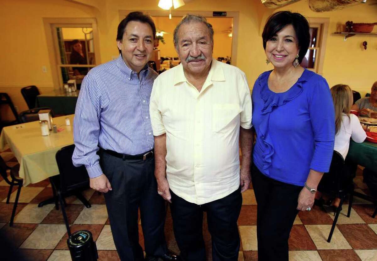 Las Cazuelas Expands with Daughter at Helm