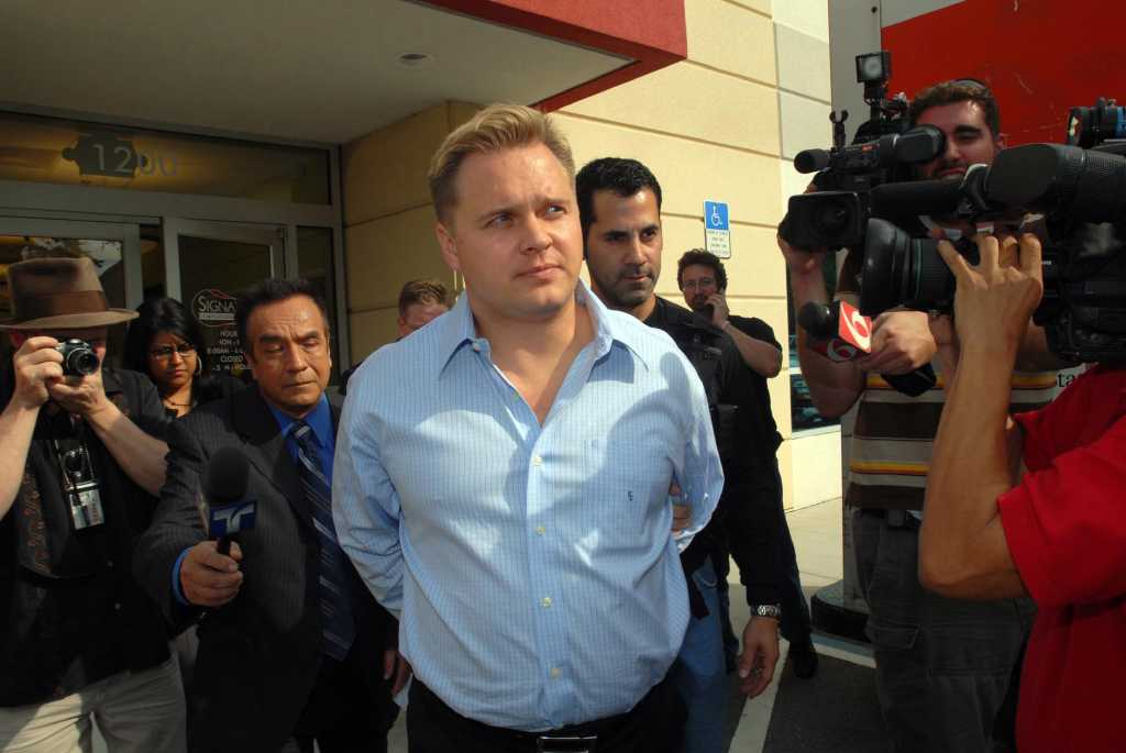 Soares wins steroids case ruling