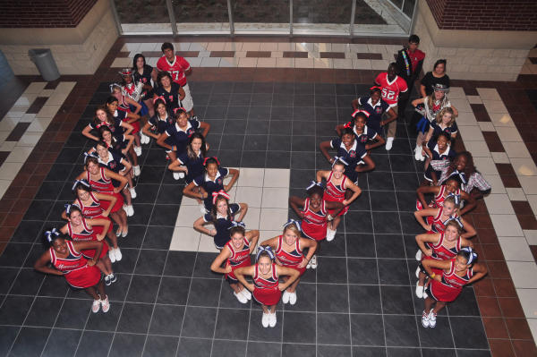 Manvel High students get chance to create their own traditions