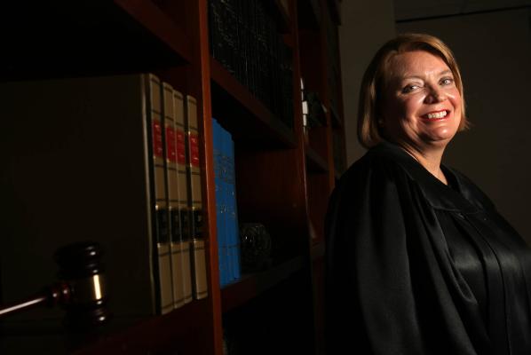 Judge hopes Houston mental health court will cut arrests