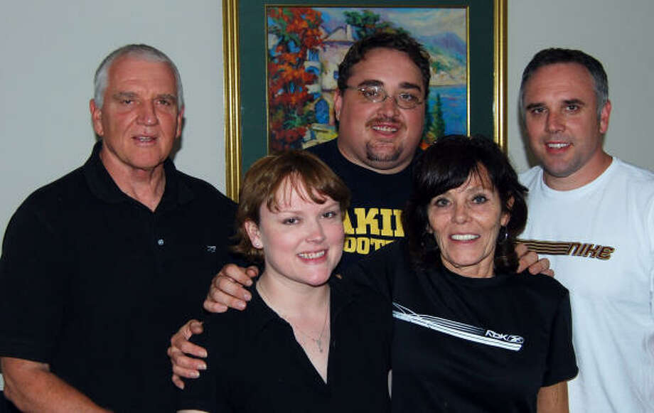 Justice: Super Bowl coaches, wives are a team - Houston Chronicle