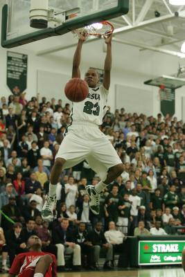Frazier takes Strake Jesuit places in boys hoops