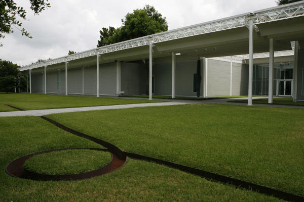 Menil plan would remove apartments, add green space