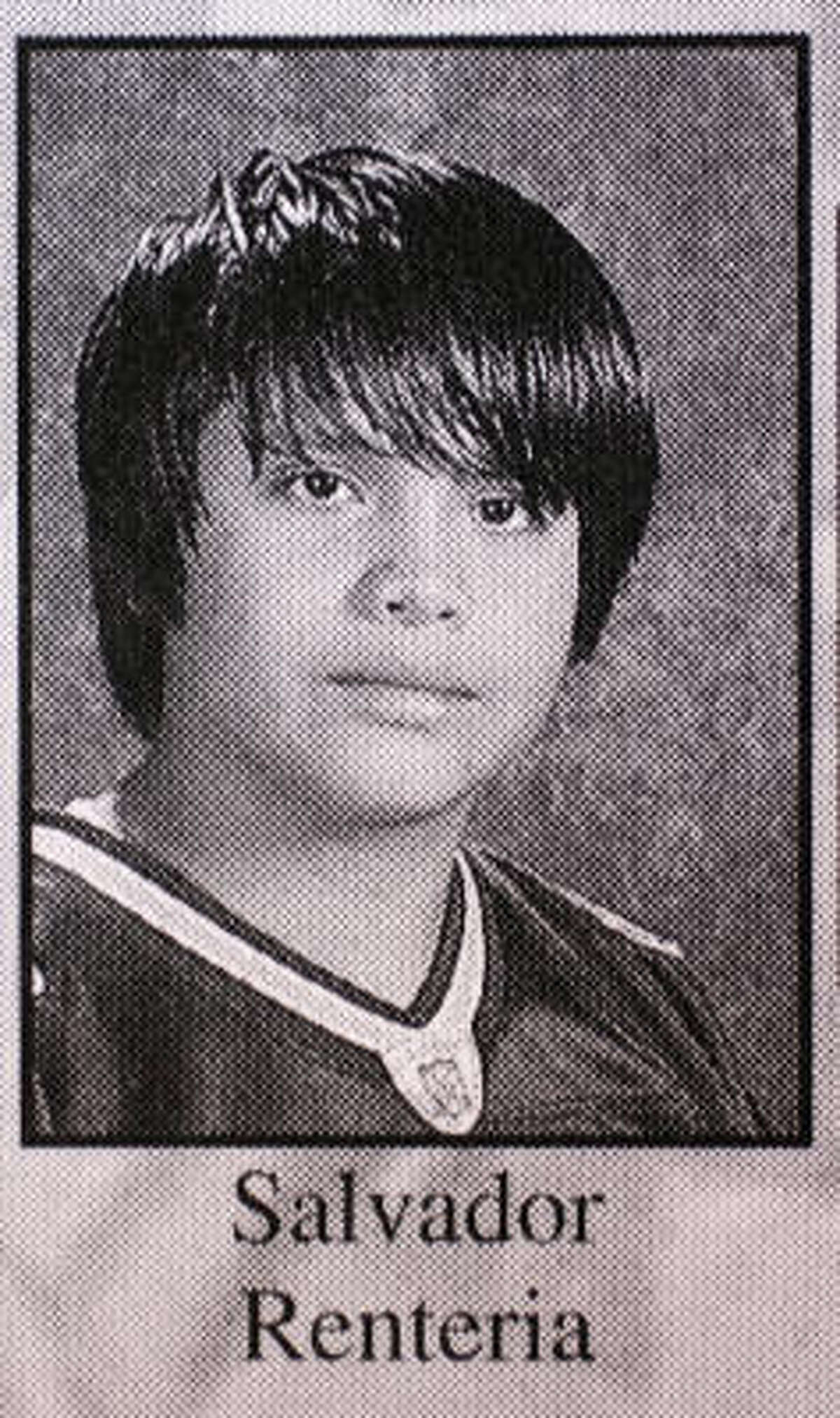 Man kills 3 relatives, then turns gun on himself in Katy