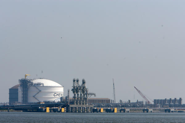Despite sliding prices, the LNG keeps coming