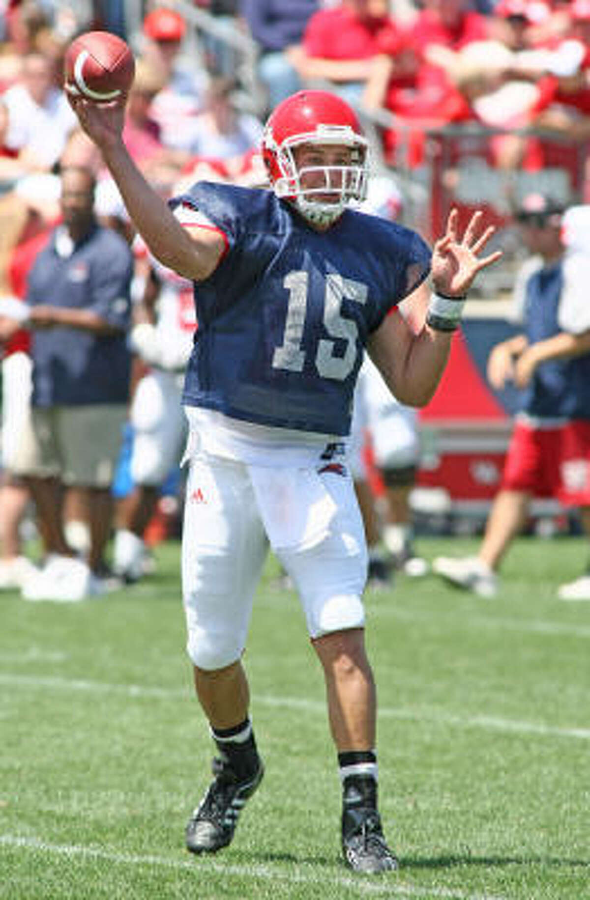 Quarterback Joseph ends career with UH