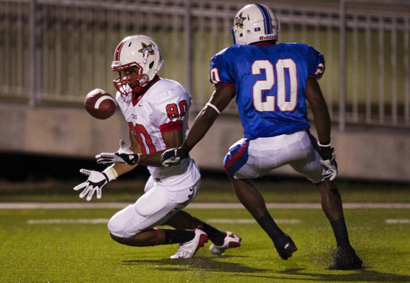 Baytown Lee’s Riley fills void at Bayou Bowl