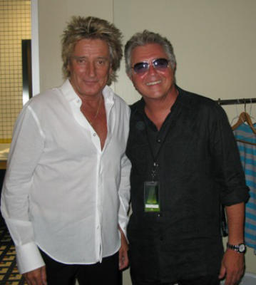 Rod Stewart grabs a piece of the pie