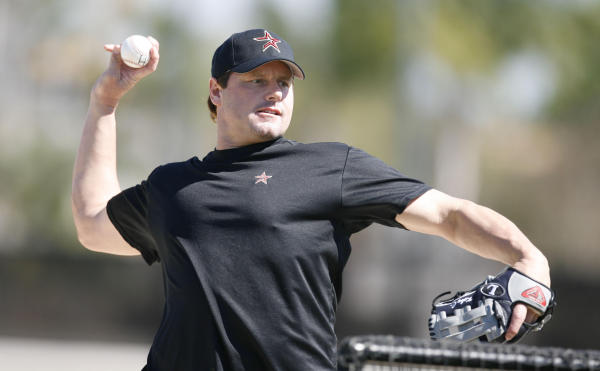 Astros owner says no Clemens at spring training