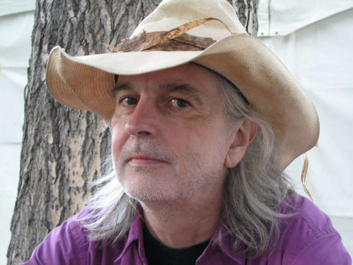 Gurf Morlix takes his turn in the spotlight