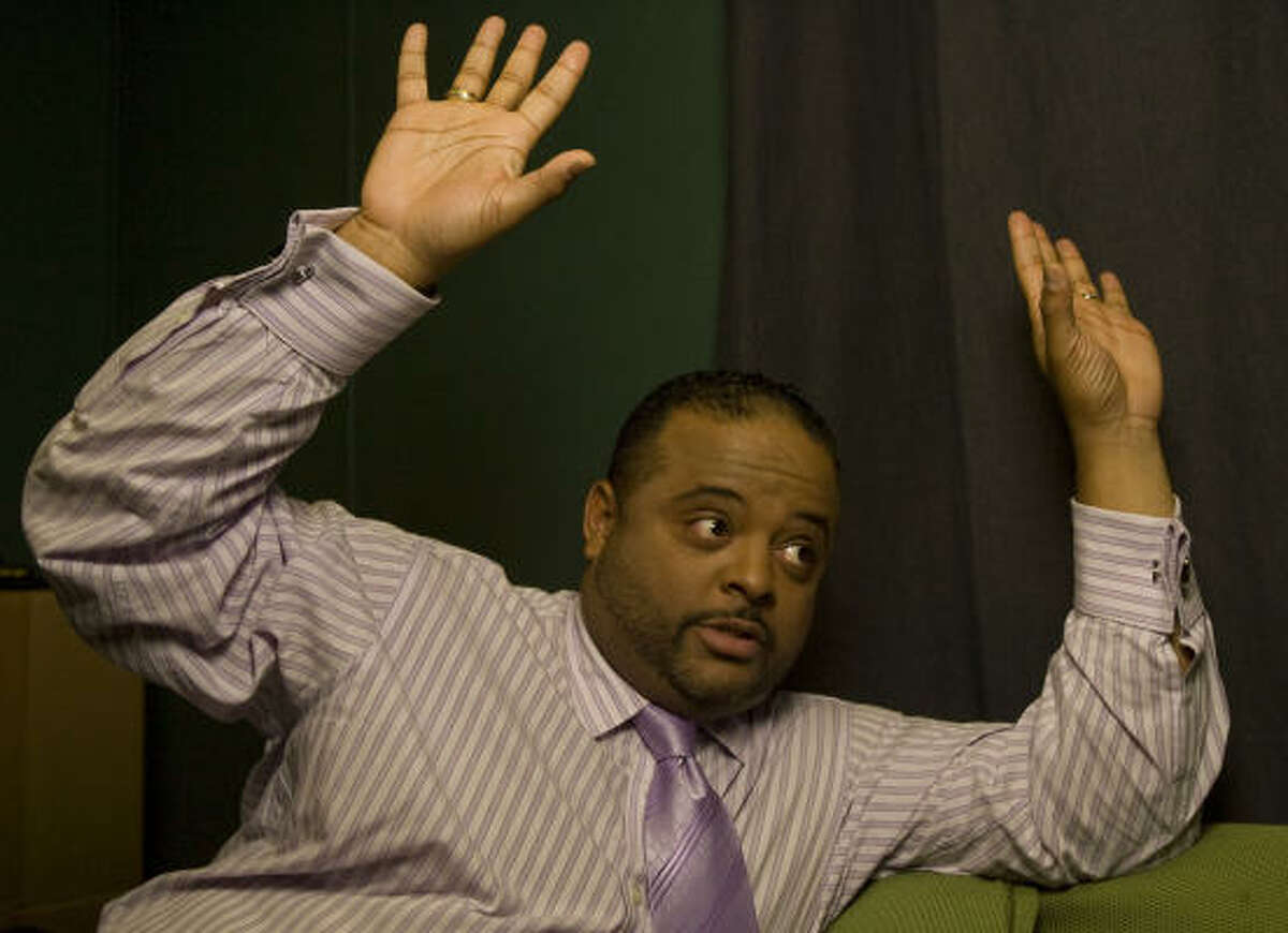 Yates grad Roland Martin makes mark on CNN