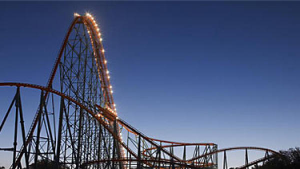 Zip to the head of the line with a Six Flags VIP Tour