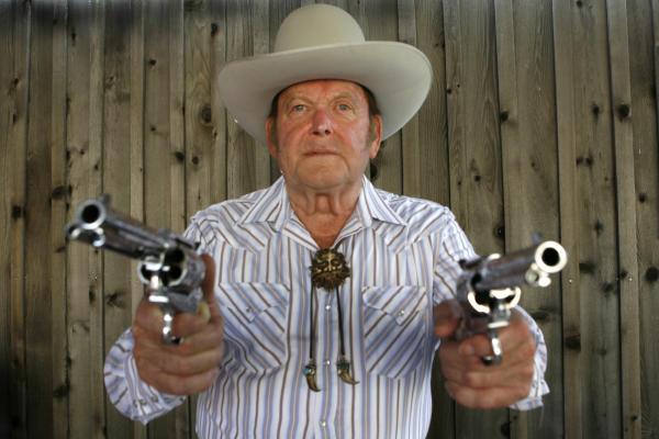 Renowned Houston marksman, showman dies