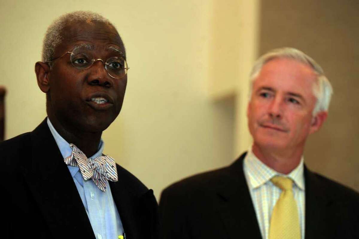 After anxious wait, Coleman announces new Bridgeport school board