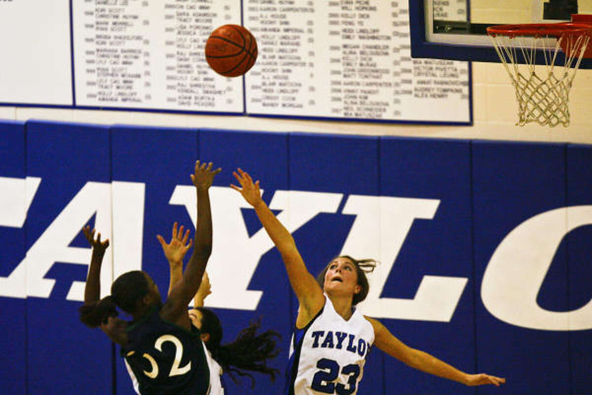 High school girls hoops