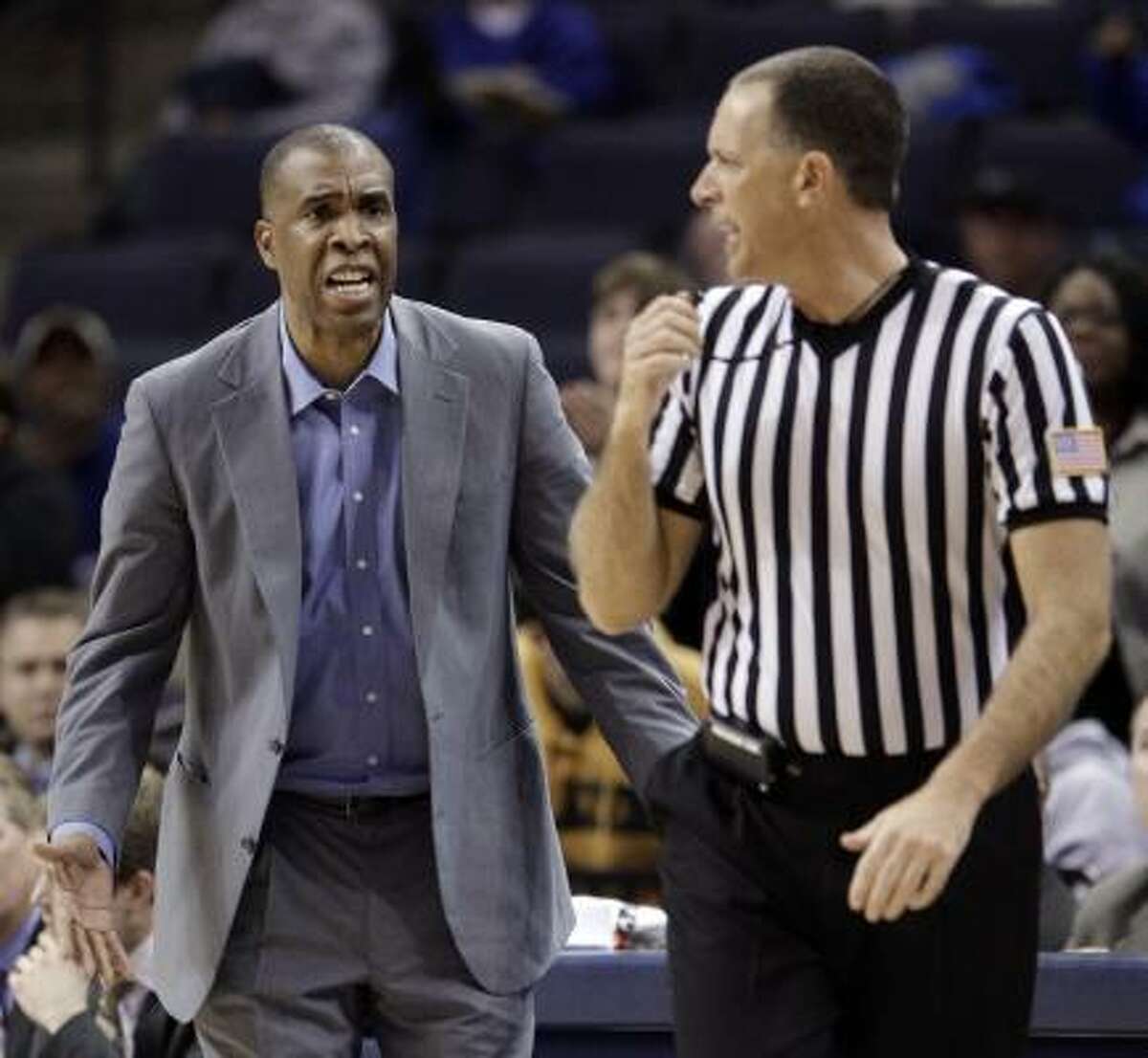 TSU hires former Indiana, UAB basketball coach Davis