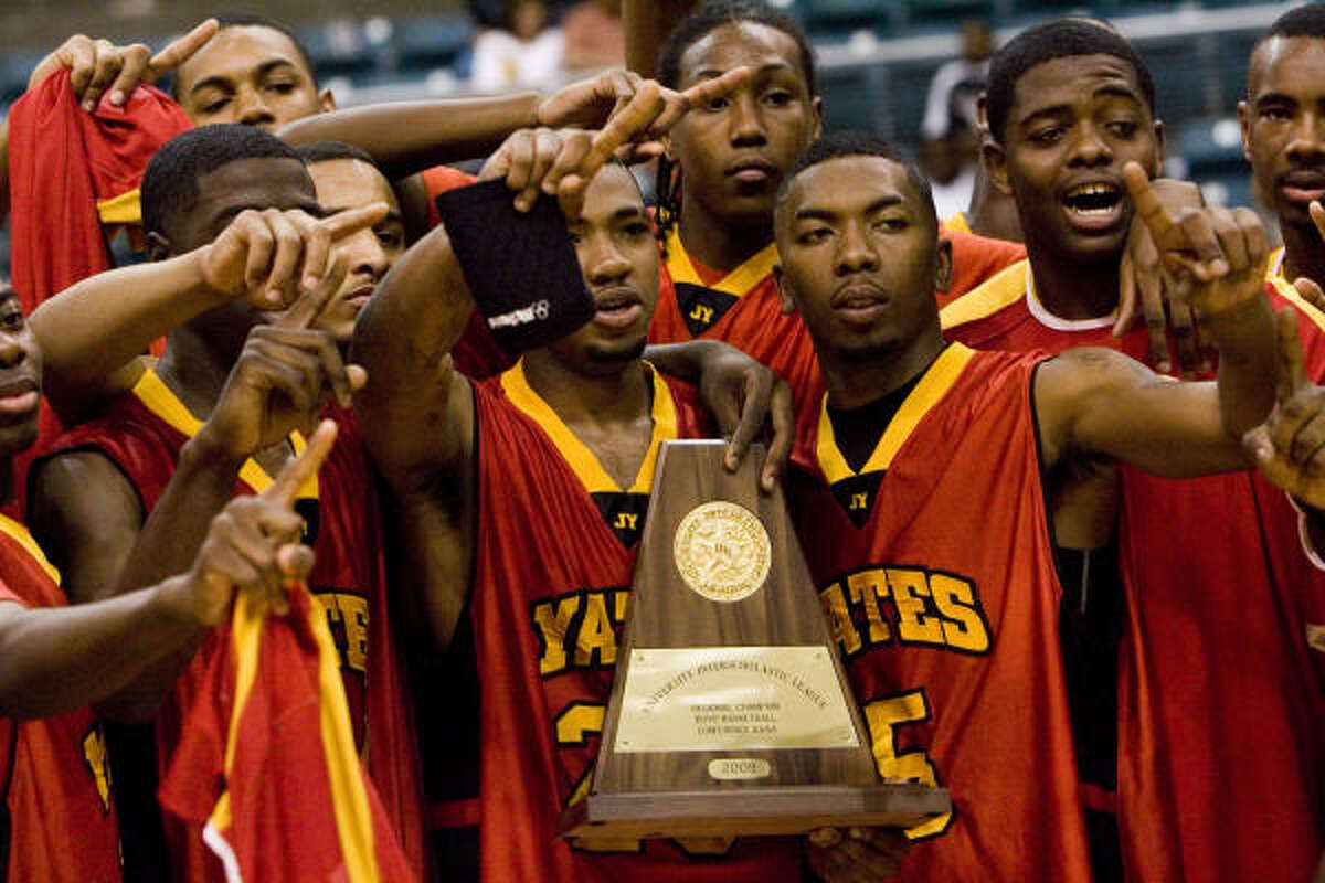 Boys basketball playoffs