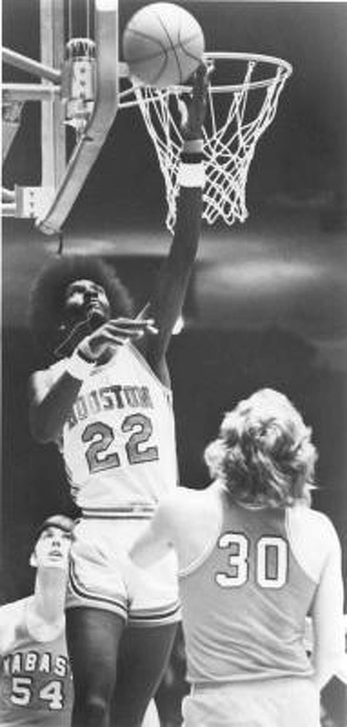 Readers draft best UH men's basketball players in history