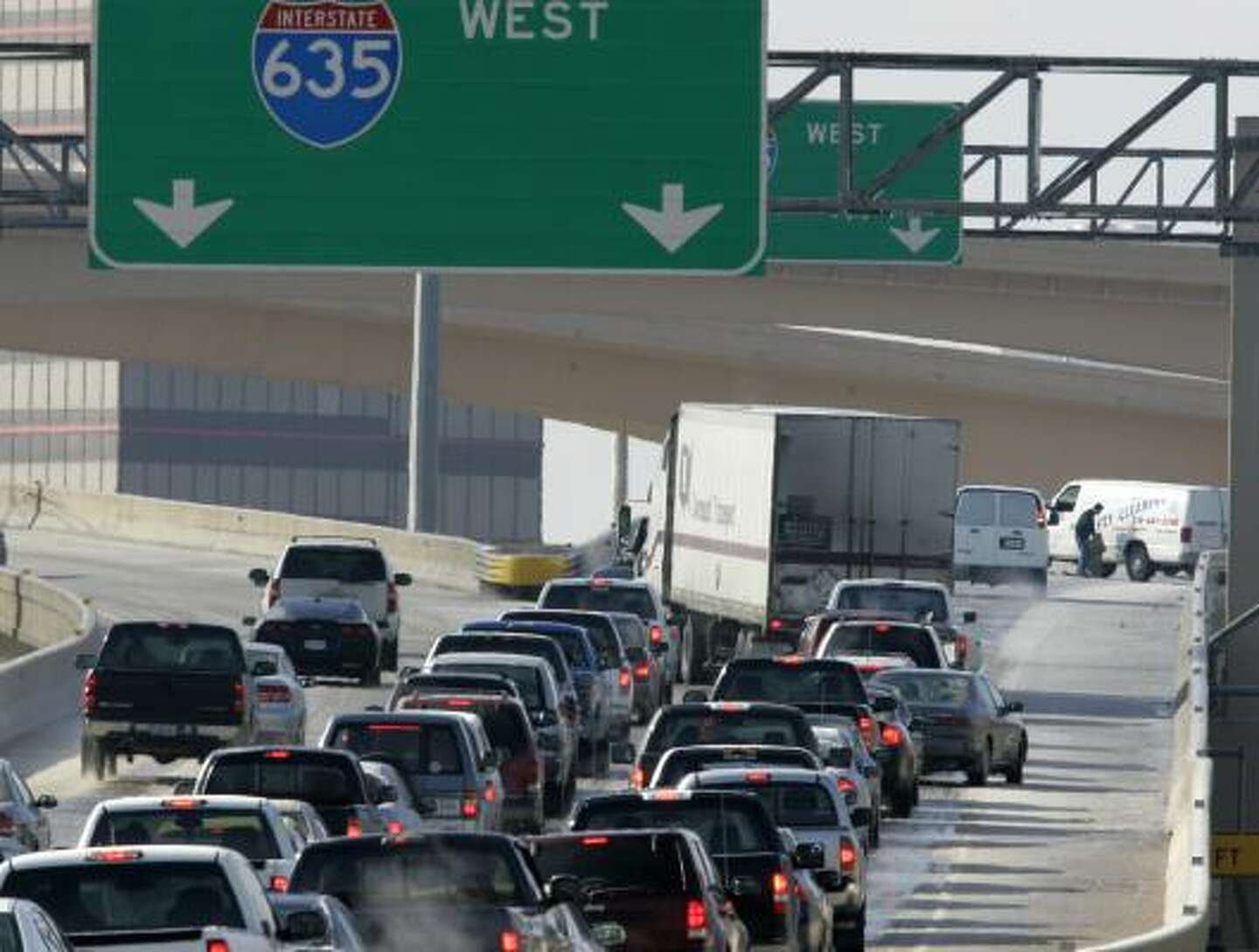 Texas boosts highway funding nearly $9 billion, including I-45 projects