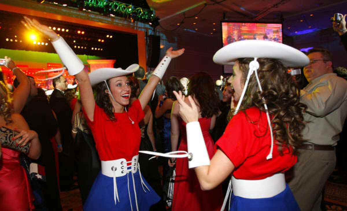 Kilgore College Rangerettes honored with Texas Medal of Arts Award