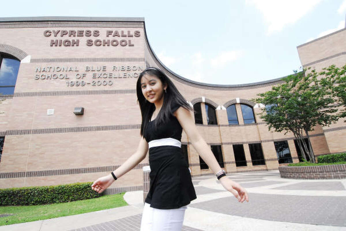Cy Falls' Christy Nguyen, 16, graduates at top of class (with photos)