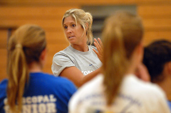 Volleyball: LaBernz tapped to lead Knights