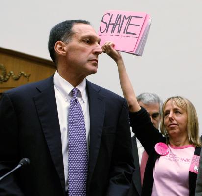 Lehman gave execs millions while company collapsed