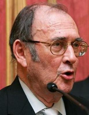 Nobel-winning playwright Harold Pinter dies at 78