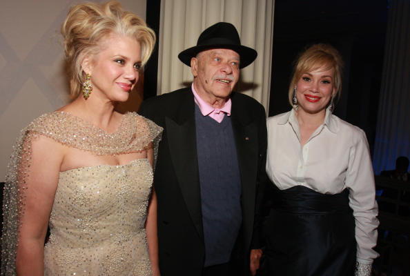 Diamond anniversary bash dazzles