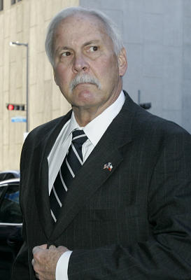 Rosenthal found in contempt for deleting e-mails